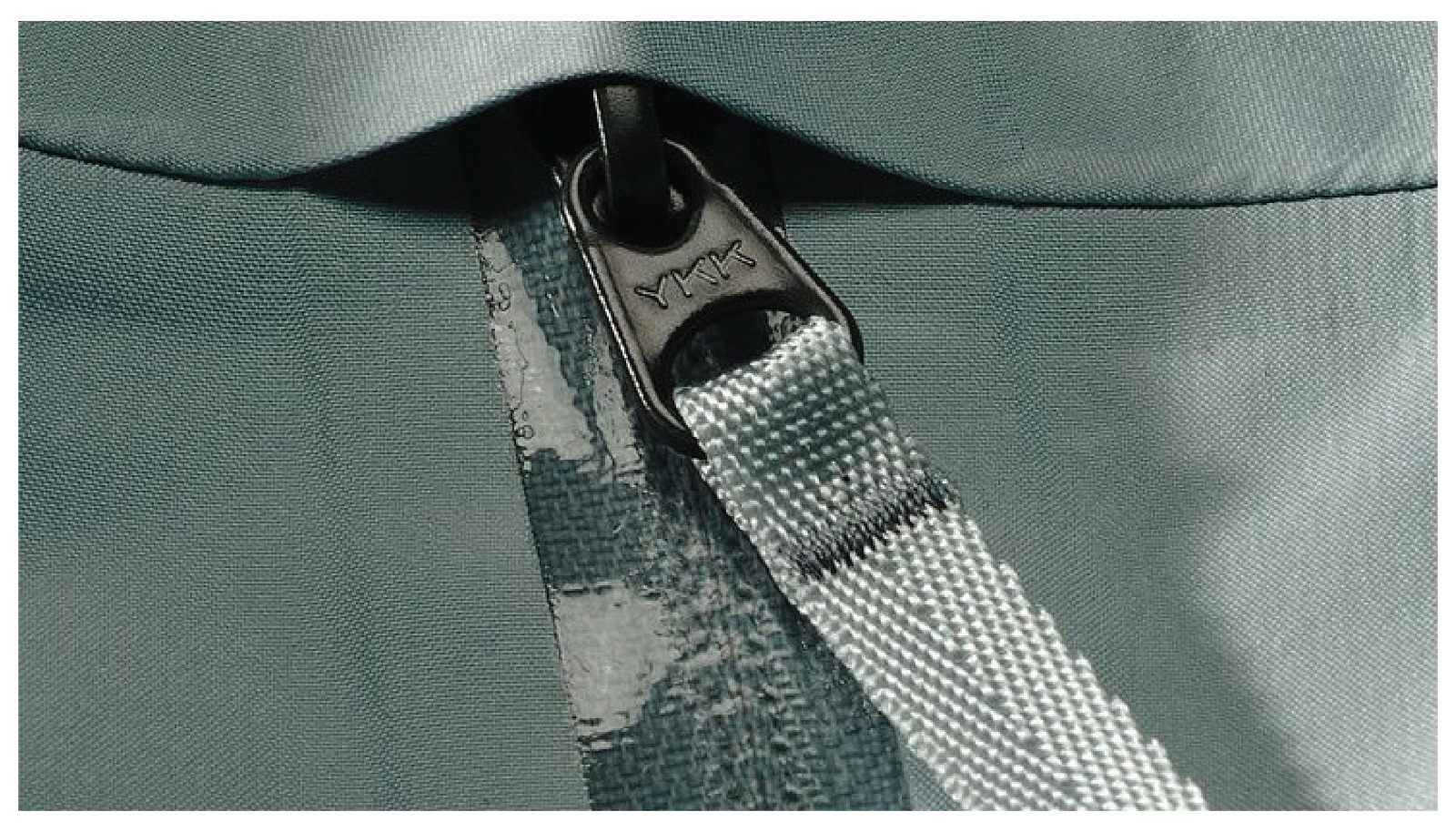 Essential Role of Fashion Trims in Garment Design - Deepwear